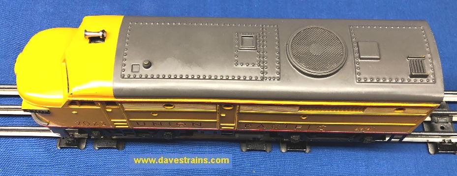 Dave's Trains, Inc.: Postwar Lionel Diesels & Electrics